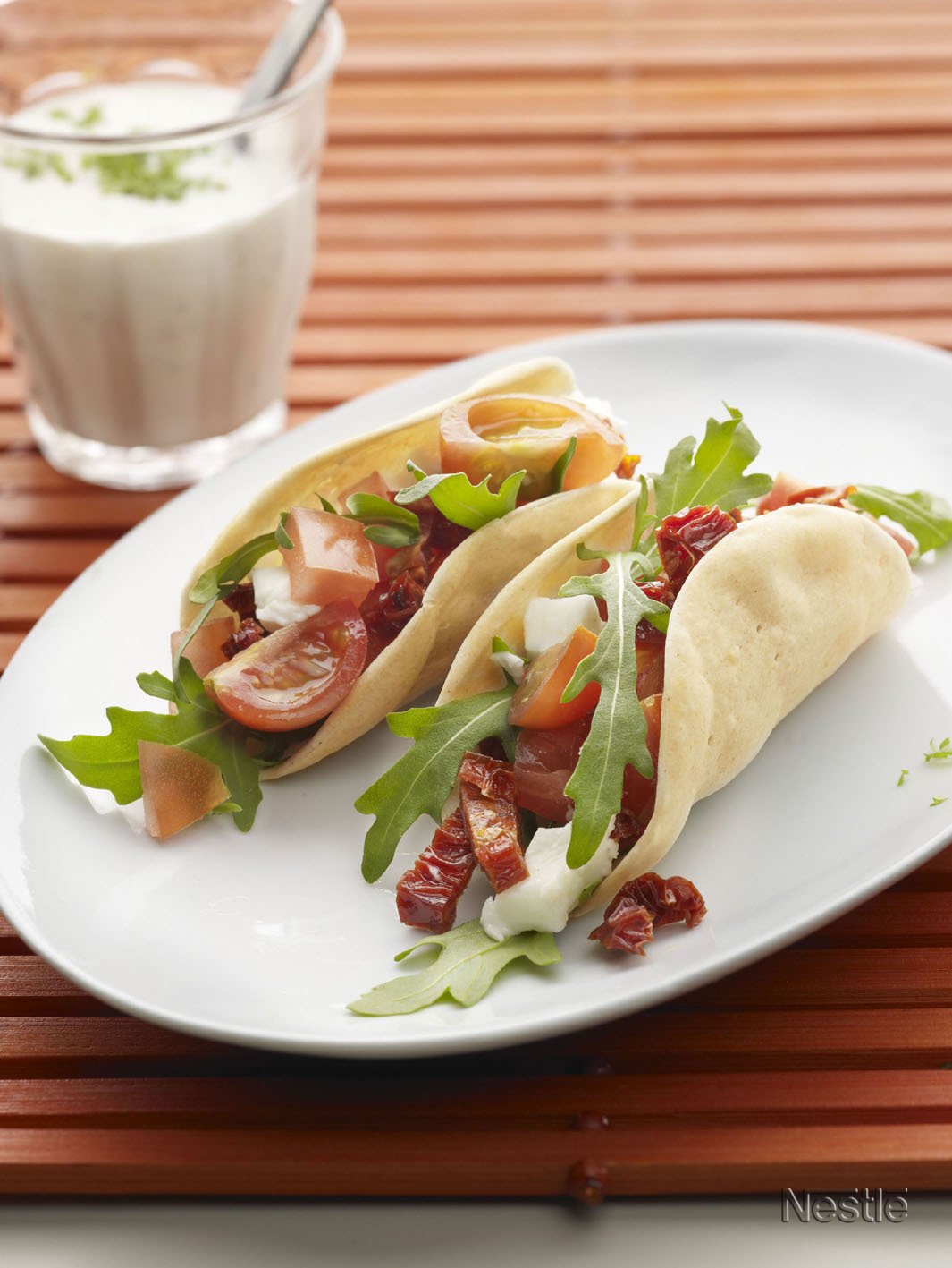 Tacos Al Horno Con Tomates Tacos De Tomate: Um Jantar Mexicano Fácil
