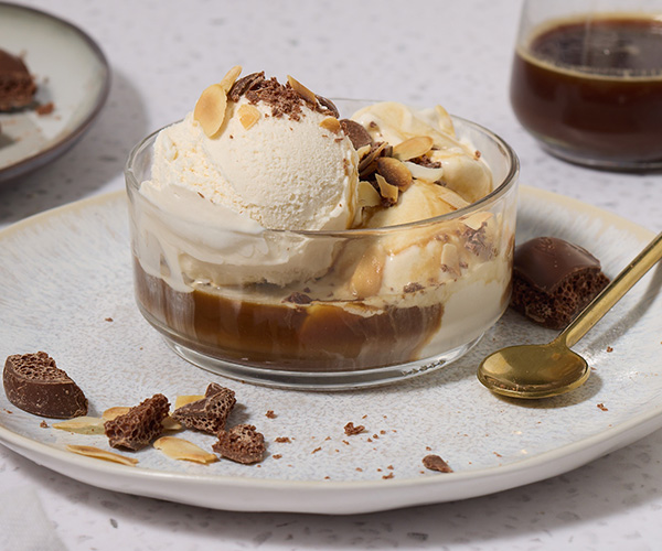 Cremora Ice Cream with Coffee Pour-Over | Recipes with Love